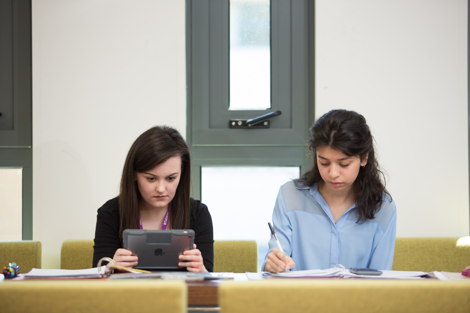 Ashmole Academy - Sixth Form Photos