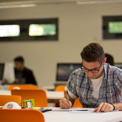 Ashmole Academy - Sixth Form Centre